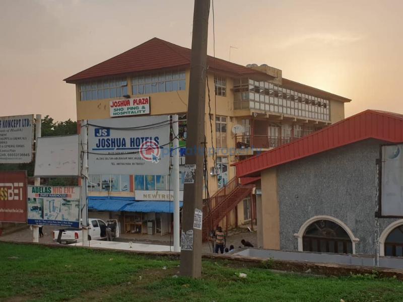For sale: 10 bedroom Mall/Complex/Plaza Zone 5 Wuse Abuja Phase 1 (PID ...