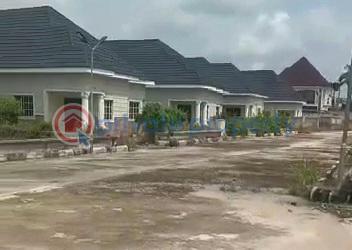 For sale: 10 bedroom House Asaba G. R. A. Delta State Asaba Delta (PID ...