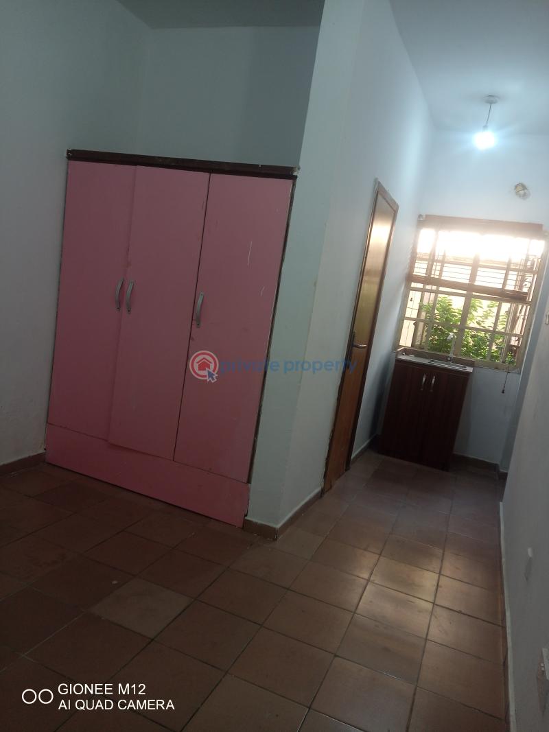 For rent: Self Contain Lekki Phase 1 Lagos (PID: 2PCFMV) | Private ...